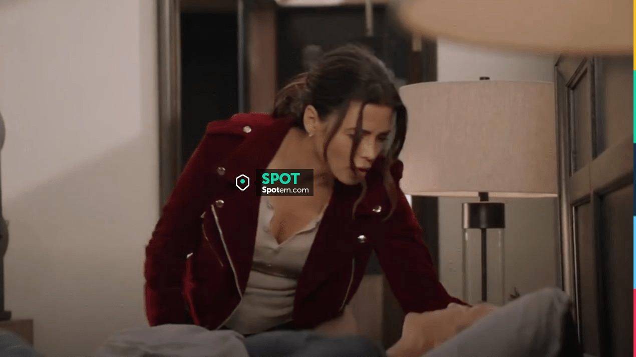 Free people Leather Vel­vet Mo­to Jack­et worn by Bailey Nune (Jenna Dewan) as seen in The ...