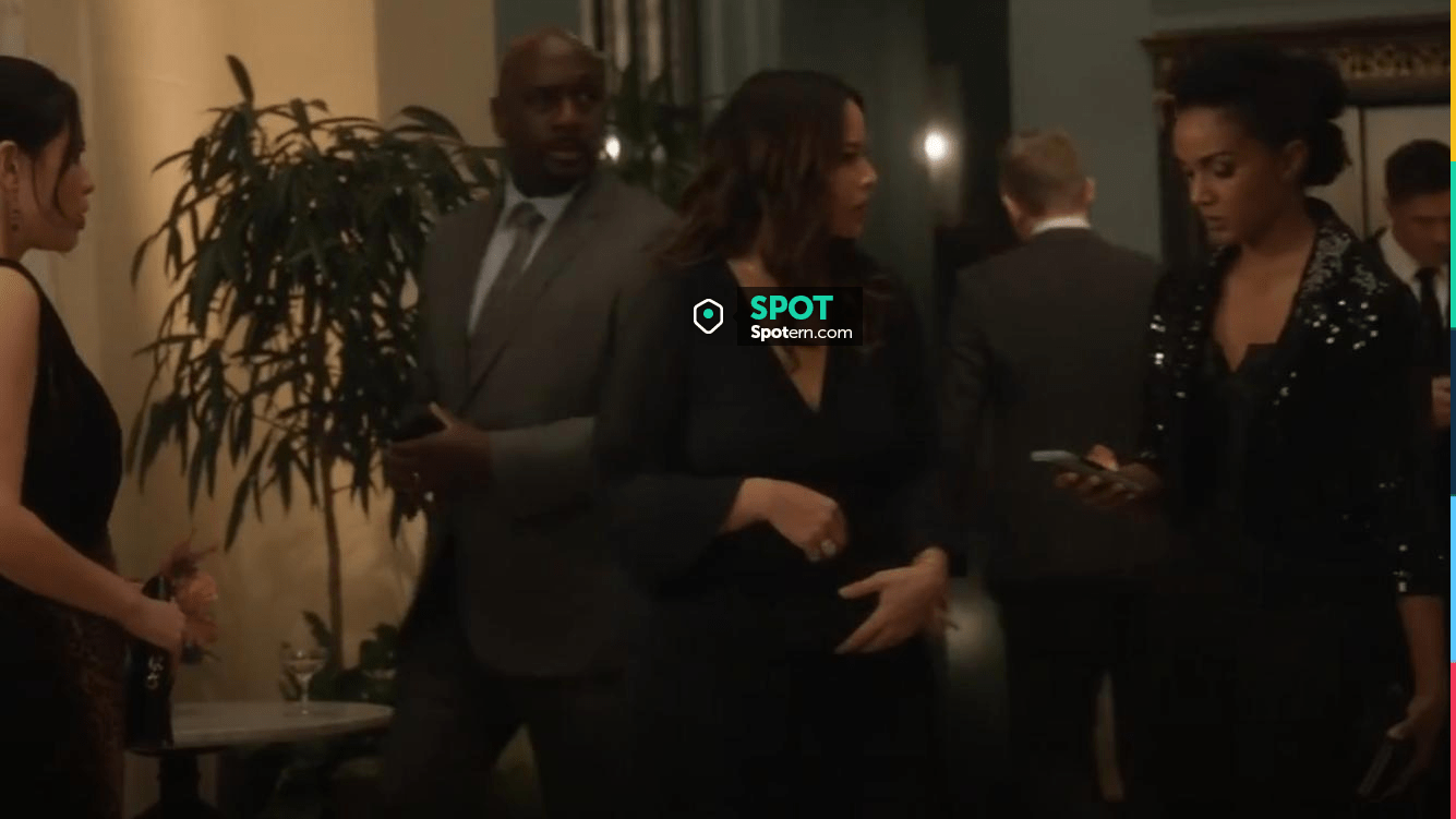 The Kooples Long Blue Navy Pleat­ed Dress worn by Lucy Chen (Melissa O ...