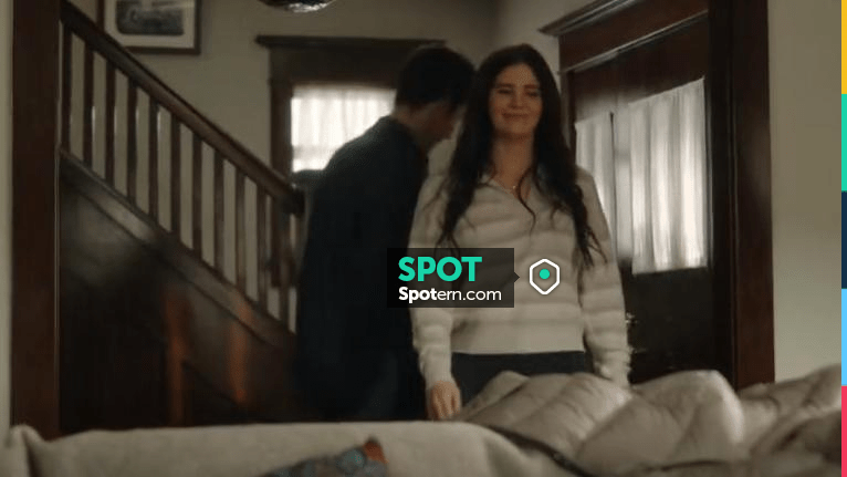 Club Moncao Boiled Cashmere Pullover worn by Kate Hawthorne (Meredith ...