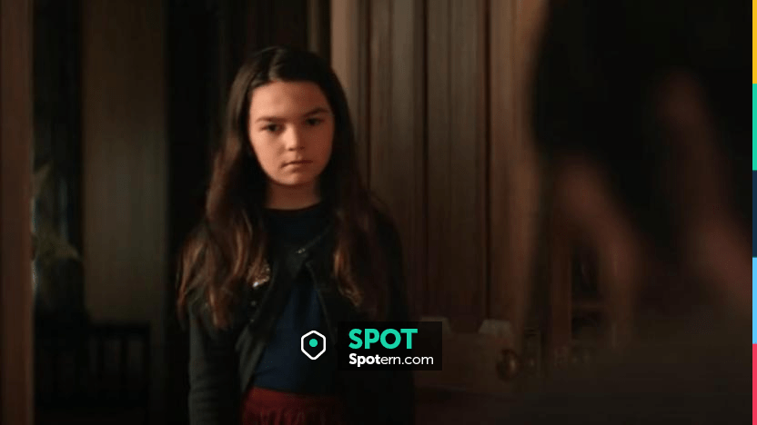 Cardigan Licorne noir Lola And The Boys porté par Hilde Lisko (Brooklynn Prince) dans Home ...