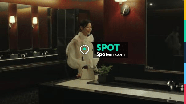 Dint B9115 Blusa de organza transparente usada por Do Do-hee (Kim Yoo ...