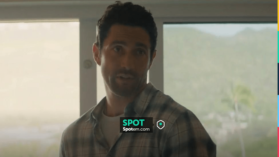 Vince Men's Seaside Plaid Shirt worn by Jesse Boone (Noah Mills) as ...