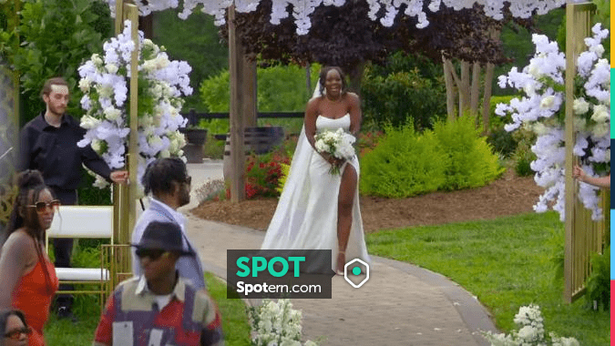 Christian Louboutin Spikaque­en San­dals worn by Amber Desiree Smith as ...