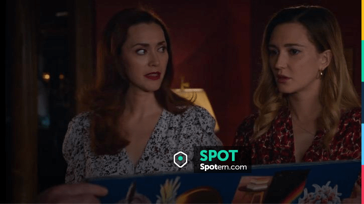 Afrm No­ra Body­suit worn by Abigail Pershing (Sarah Power) as seen in ...