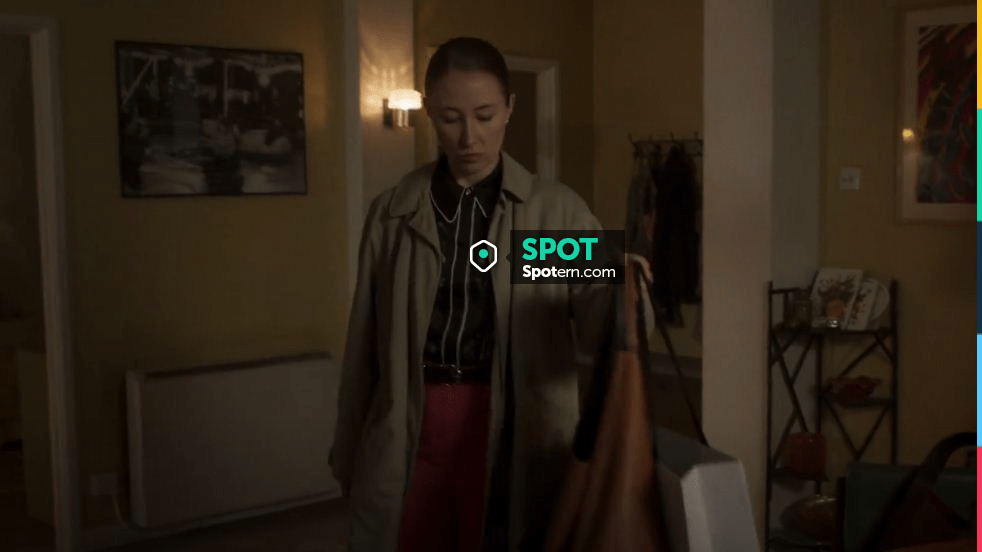 Ted Baker Lottu Blouse worn by Becky Green (Erin Doherty) as seen in ...