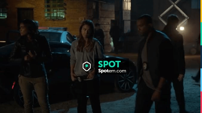 The Great. The Hen­ley Hood­ie worn by Nancy McKenna (Jessica Alba) as ...