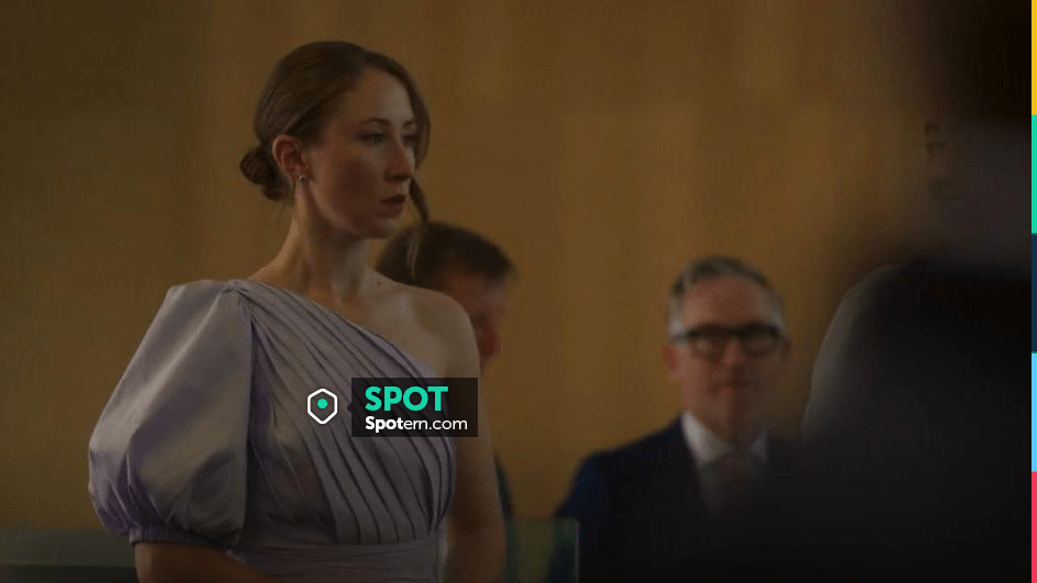 Self-portrait One-Shoul­der Taffe­ta Mi­di Dress worn by Becky Green ...