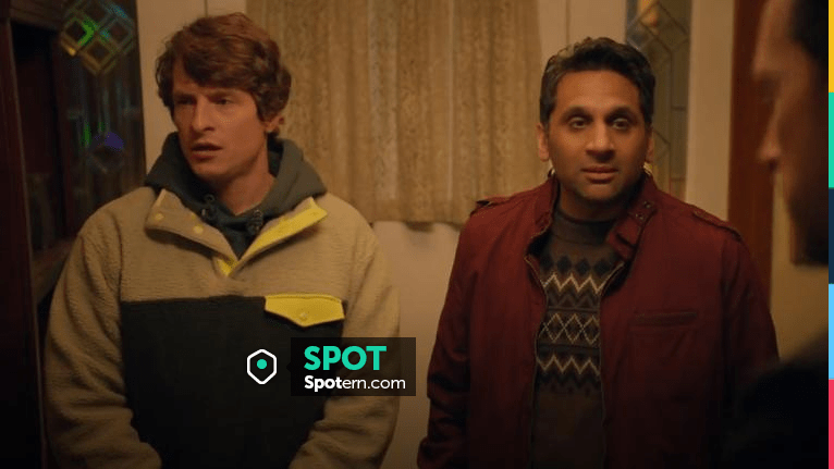 Djab Colour-Block Po­lar Fleece Pullover worn by Fred Taylor (Michael ...