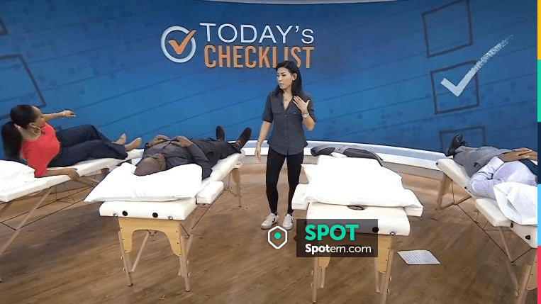 Veja Campo Leather Sneakers worn by Karena Wu as seen in Today on March ...