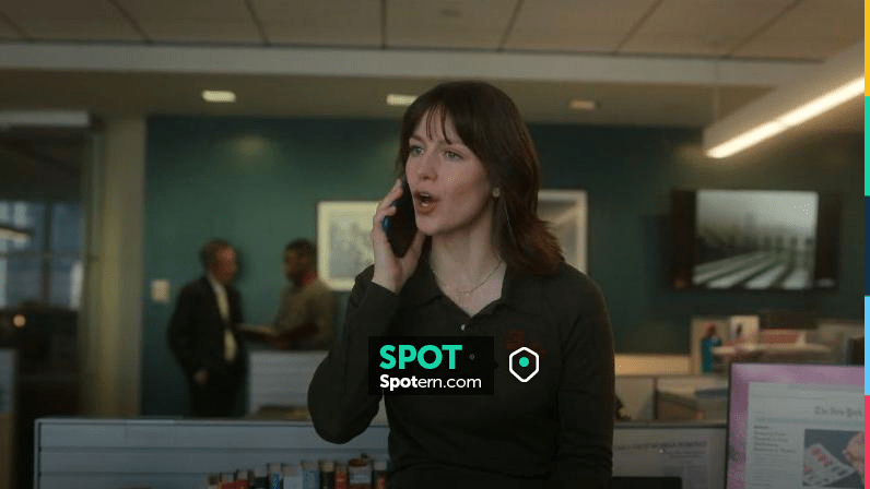 Caron callahan Em­broi­dered Noo­mi Po­lo worn by Sadie McCarthy ...