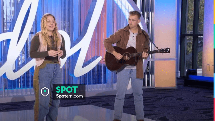 Free people Del­ton Pieced Bar­rel Jeans worn by Laela Dasher as seen in American Idol (S22E03 ...