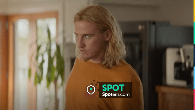 Deus Ex Machina Mustard Sun Tee worn by Logan Delaney (Conor Merrigan ...