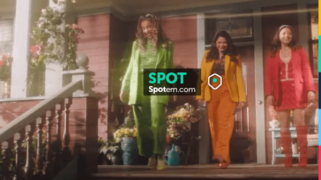 Le blazer en tweed de L’Agence Chamberlain porté par Mel Vera (Melonie ...