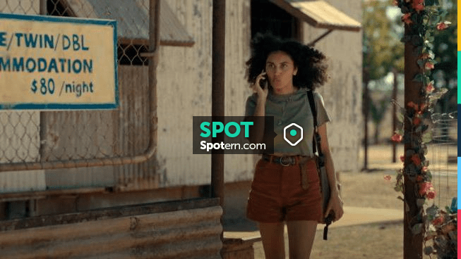 Forever 21 Lettuce Trim Crop Top worn by Cassie (Perry Mooney) as seen ...