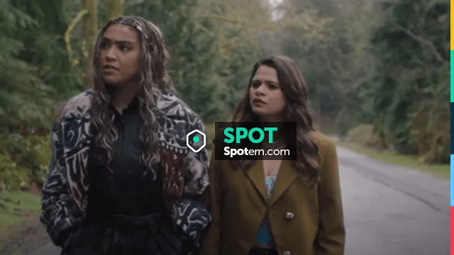 Zara Jacquard Coat worn by Mikaela (Lucy Barrett) as seen in Charmed ...