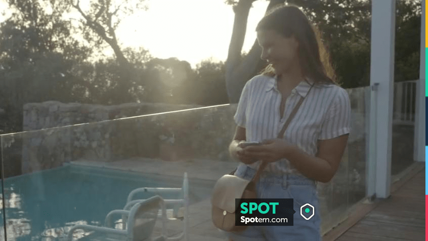 Rollas Den­im Short worn by Becky Hart (Phoebe Roberts) as seen in Lie ...
