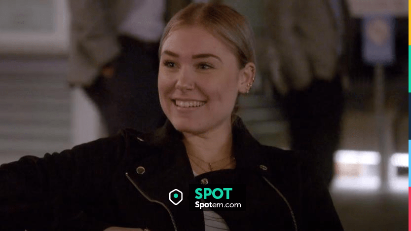 Forever 21 Suede Bik­er Jack­et worn by Cheyenna Clearbrook as seen in ...