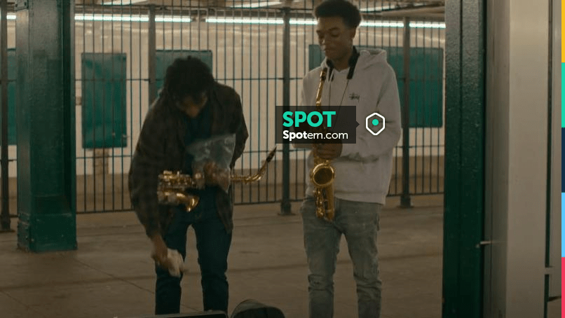 Stüssy Ba­sic Hood­ie worn by Jayson Jackson (Maliq Johnson) as seen in ...