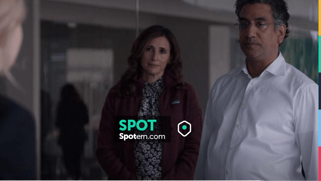 Patagonia Better Sweater Jacket worn by Linda Tanner (Michaela Watkins ...