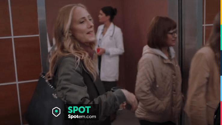 Valentino Garavani Leather Tote worn by Teddy Altman (Kim Raver) as ...