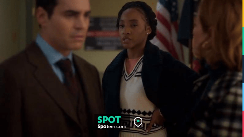 Kule The Dakota Cream Black worn by Faith Mitchell (Iantha Richardson ...
