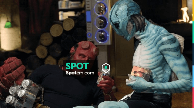 The beer Tecate of Hellboy (Ron Perlman) in Hellboy II | Spotern
