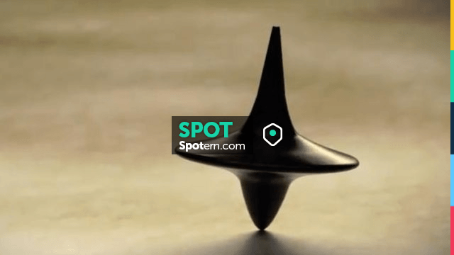 The spinning top totem of Dominic Cobb (Leonardo DiCaprio) in Inception ...