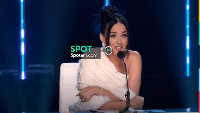 Bottega Veneta Beam Ear­rings worn by Katy Perry as seen in American ...