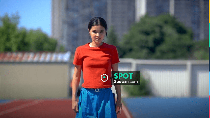 H&M Rib-Knit Top worn by Carmie Henley (Kaileen Chang) as seen in I ...