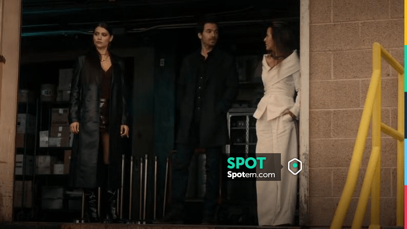 Altuzarra High-Rise Wide-Leg Pants worn by Ramona Sanchez (Kate del ...