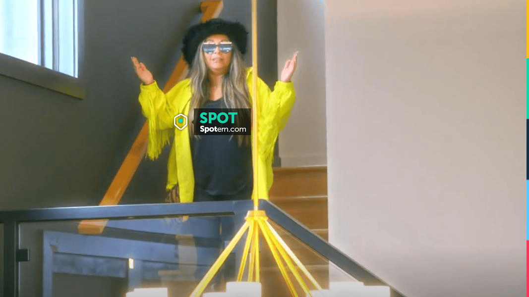 The Snooki Shop Lime Green Suede Fringe Jack­et worn by Nicole Polizzi ...