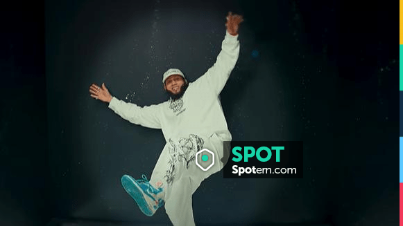 Givenchy Crest Jog­ger Pants in Fleece worn by El Alfa in EL ALFA "EL JEFE" - LA MATERNA (Video ...