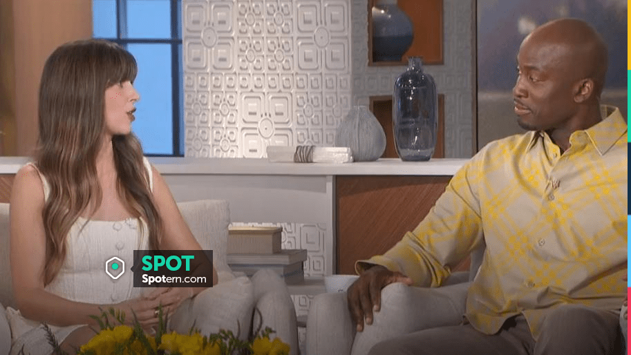 Minirobe en tweed style corset autoportrait portée par Alison Brie dans ...