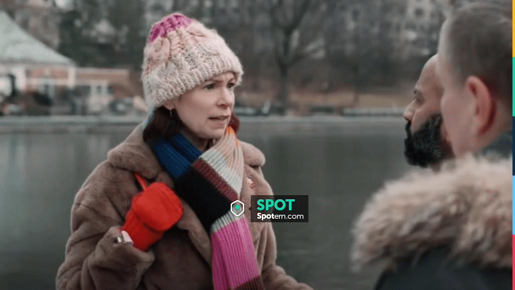 Echo Superfine Stripe Scarf worn by Elsbeth Tascioni (Carrie Preston ...