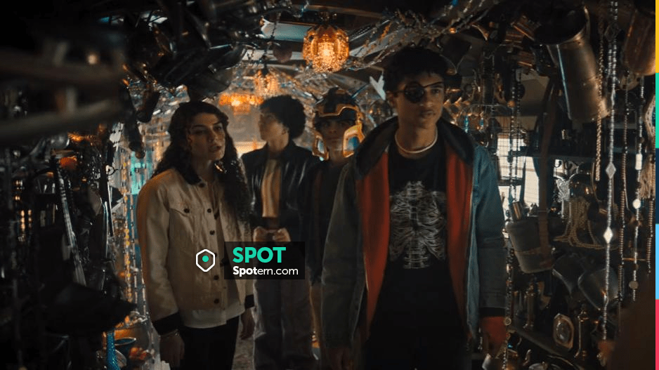 G Star Arc 3 D Jack­et worn by Bree Kent (Mellany Barros) as seen in ...