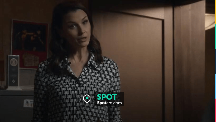 Nili Lotan Ce­les­tine Blouse worn by Erin Reagan (Bridget Moynahan) as ...