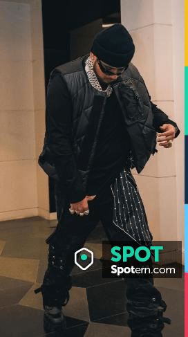 Guapi Black Distressed Baggy 'Raver' Cargo Jeans worn by Jesus Ortiz ...