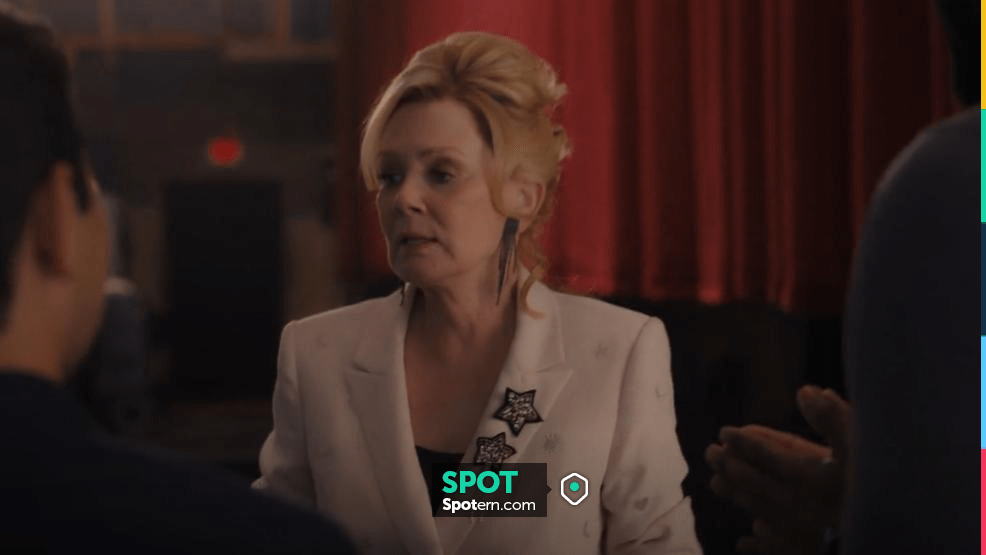 Cinq à Sept Lila Hearts & Stars Blaz­er worn by Deborah Vance (Jean ...