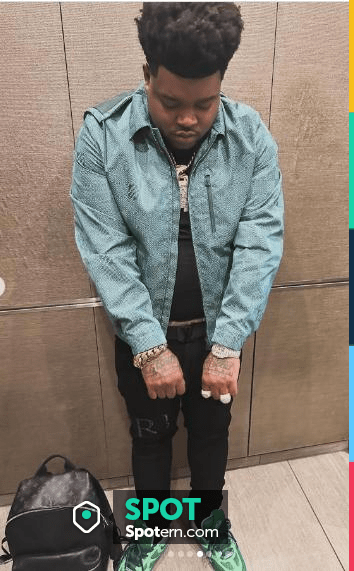 Louis Vuitton Black Monogram & Leather 'Discovery' Backpack worn by ...