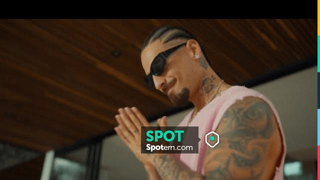 Ser.o.ya Light Pink & White-Stripe Sweater Vest worn by Maluma in ...