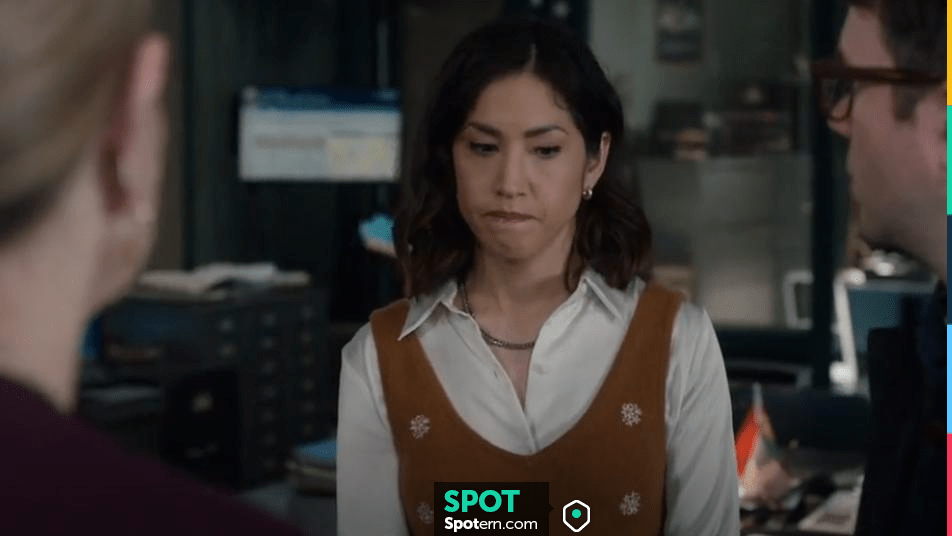 Madewell Sweater Tank worn by Violet Yee (Connie Shi) as seen in Law ...