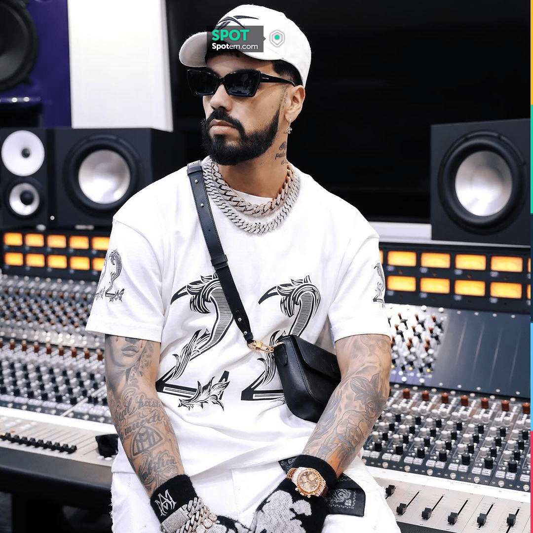 Reebok White & Black-Vector Logo Hat worn by Anuel AA on the Instagram ...