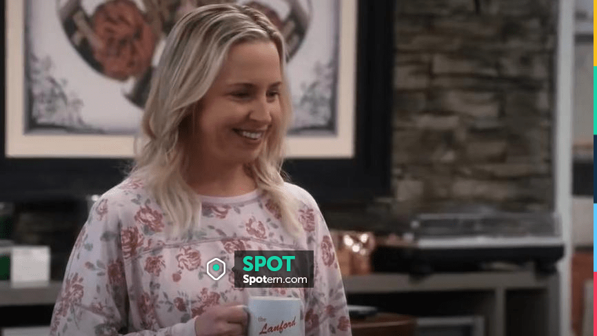 Arizona Jean Floral Sweater worn by Becky Conner-Healy (Lecy Goranson ...