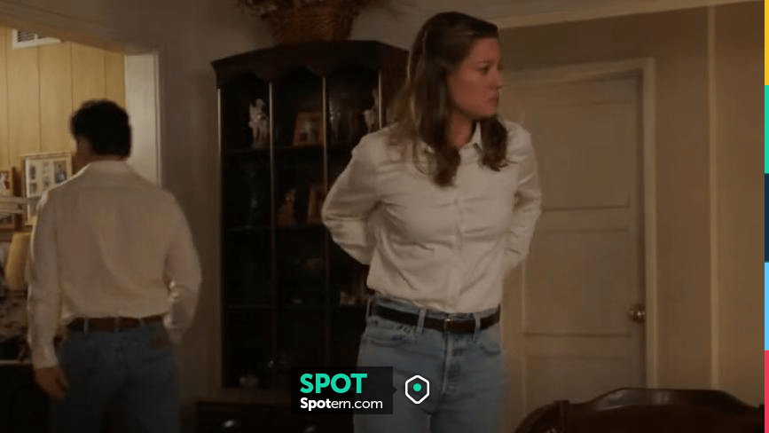 Levi's Women's 501 90's Jeans worn by Mary Cooper (Zoe Perry) as seen ...