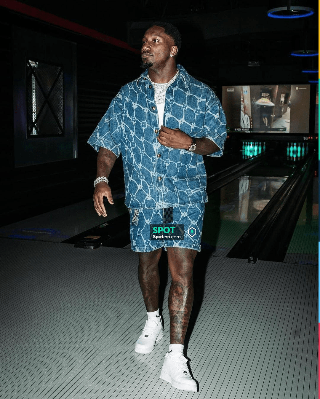 Louis Vuitton Blue Fishnet Monogram Denim Shorts worn by Deebo Samuel ...