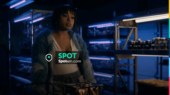 Free People Renata Fur Coat worn by Tiffany (Hannaha Hall) as seen in ...