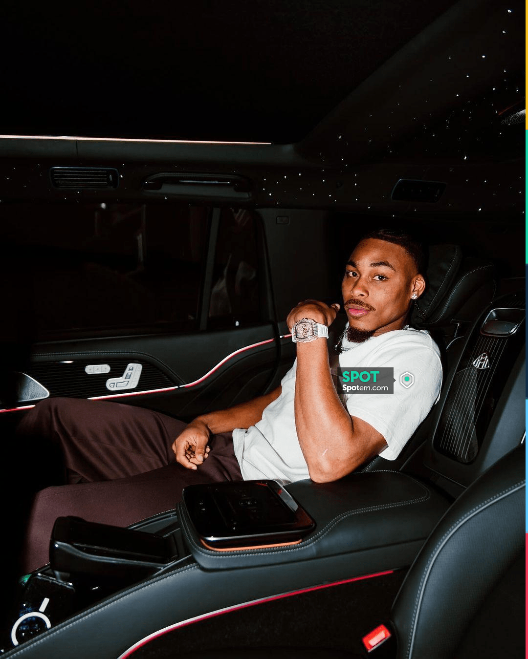 T-shirt Louis Vuitton blanc Monogram 3D-Pocket porté par Justin ...