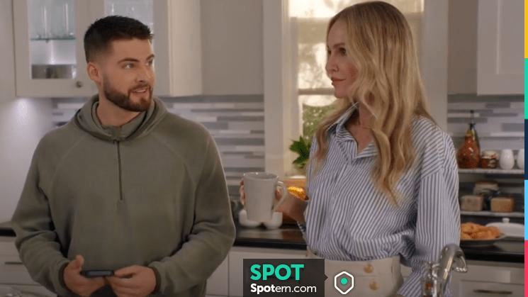 Pantalones Sezane Marino usados por Laura Fine-Baker (Monet Mazur) como ...