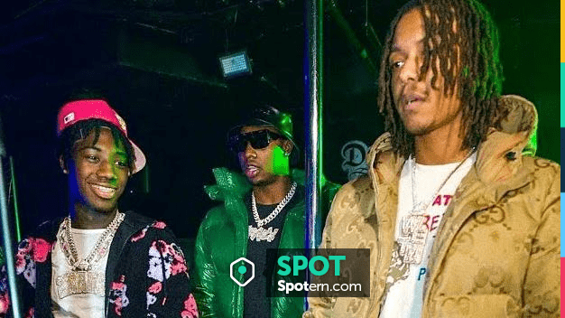 Rob49 outfits: American rapper is wearing Green Puffer Jacket in his ...