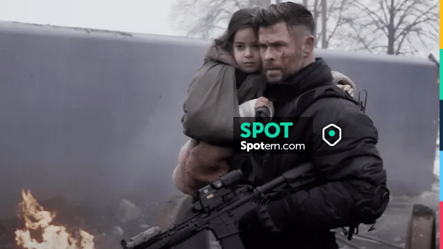 Extraction 2 Movie Outfits: Chris Hemsworth is wearing Black down ...